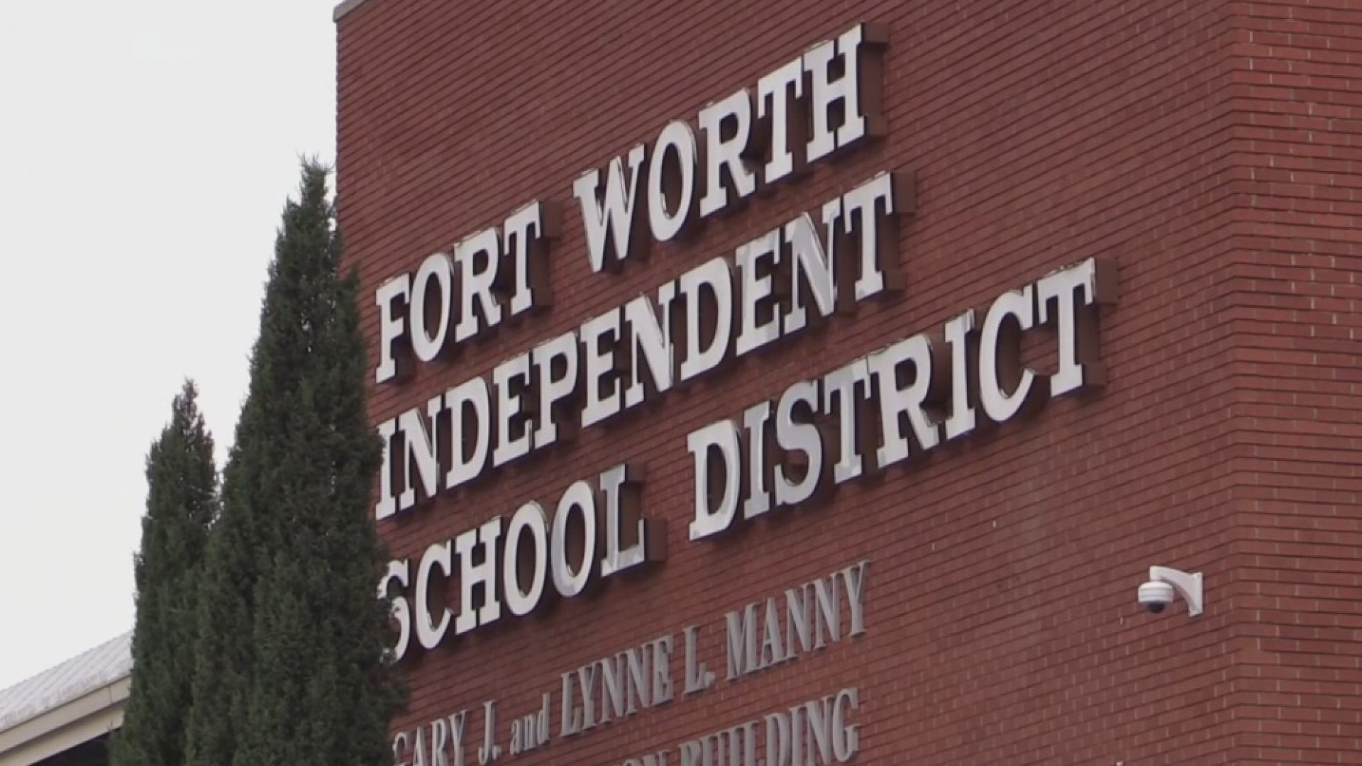 Fort Worth ISD se reúne para definir la fecha y los protocolos de ...