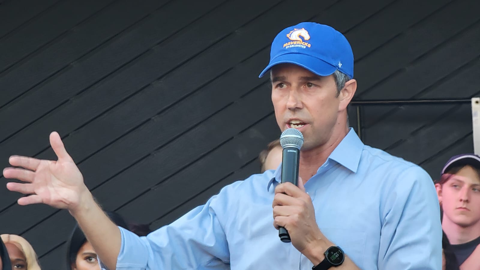 Beto O'Rourke en su gira universitaria enfocada en los jóvenes votantes ...