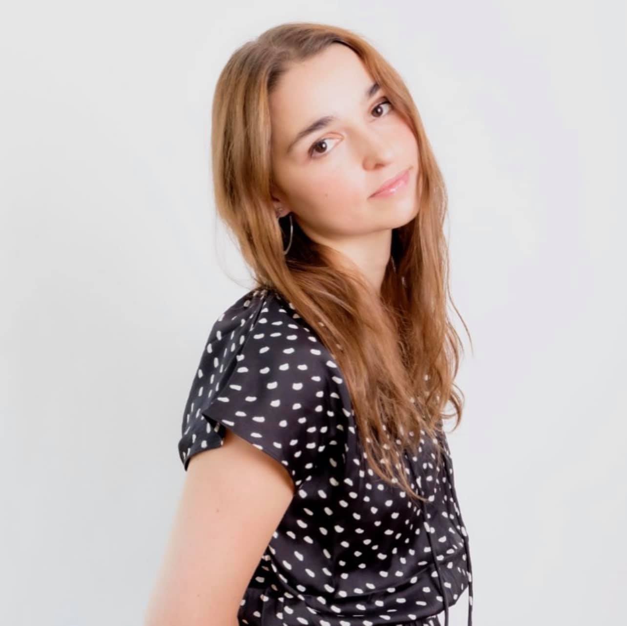 Elena del Río | Las Estrellas Home CEA | Las Estrellas