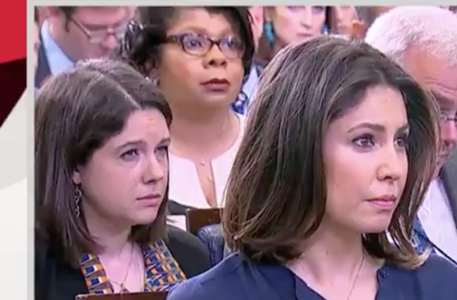 Mira la cara que pusieron dos periodistas a Spicer cuando escucharon su ...