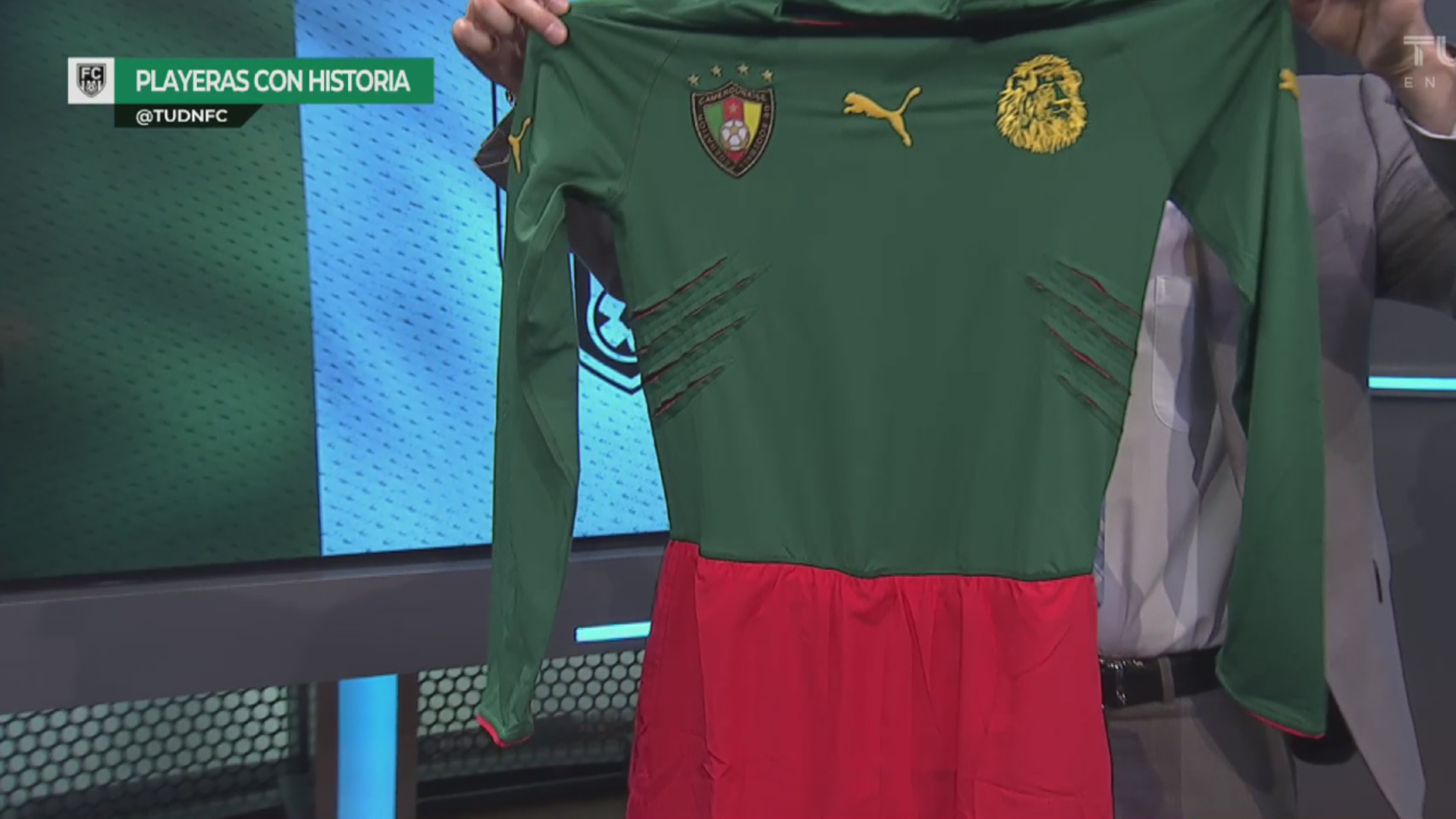 El polémico uniforme de Camerún para un Mundial de Futbol | TUDN Fútbol ...