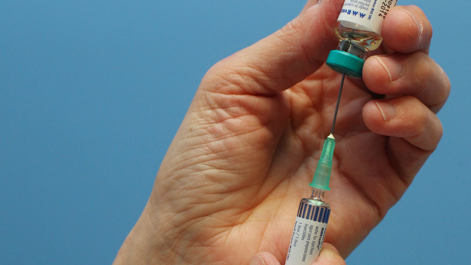 Autoridades de salud alertan sobre un brote de paperas en el condado ...