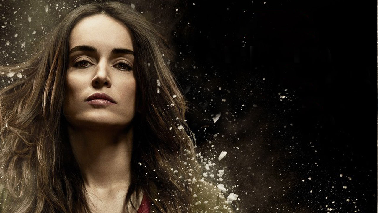 Ana De La Reguera es Elisa | Series Narcos | Univision