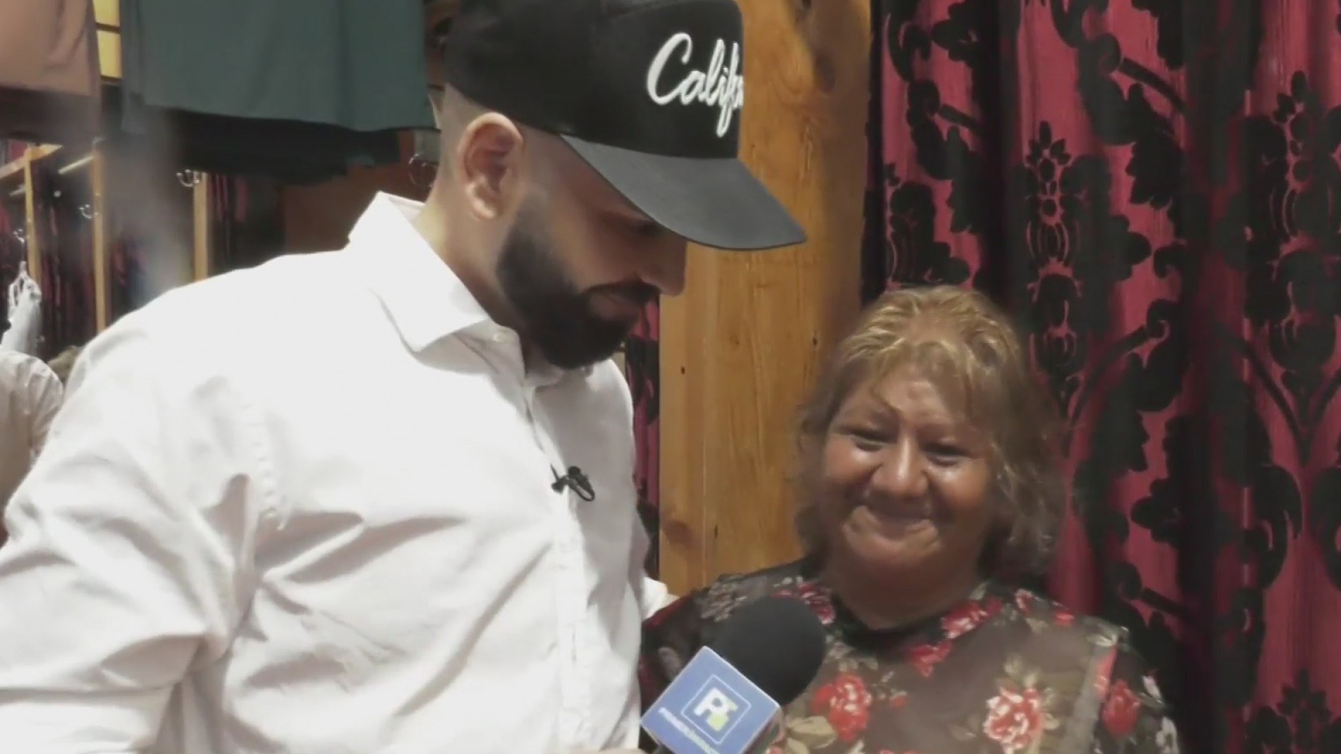 Jomari Goyso le cumple una vieja promesa a una vendedora de Los Ángeles | Shows Primer Impacto ...