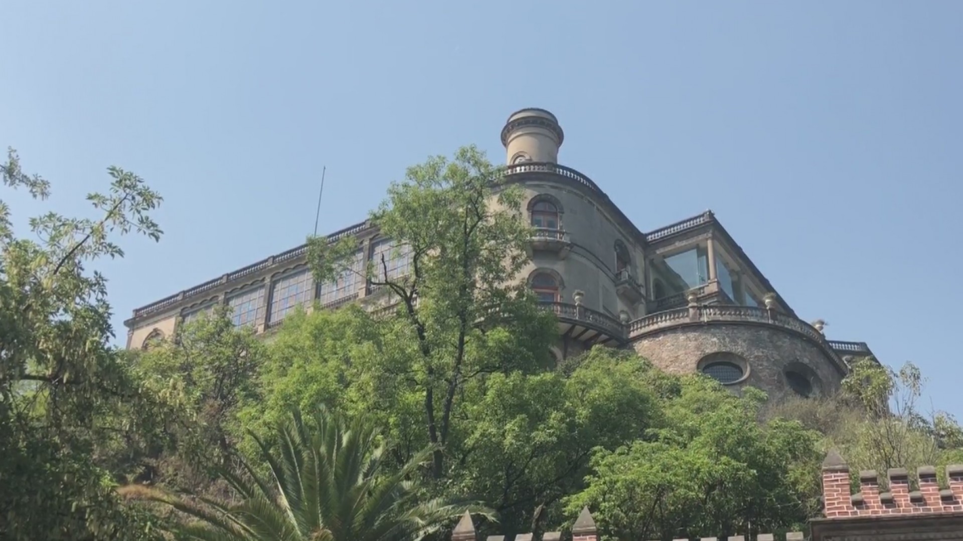 Conoce el Castillo de Chapultepec, un lugar único en el continente ...