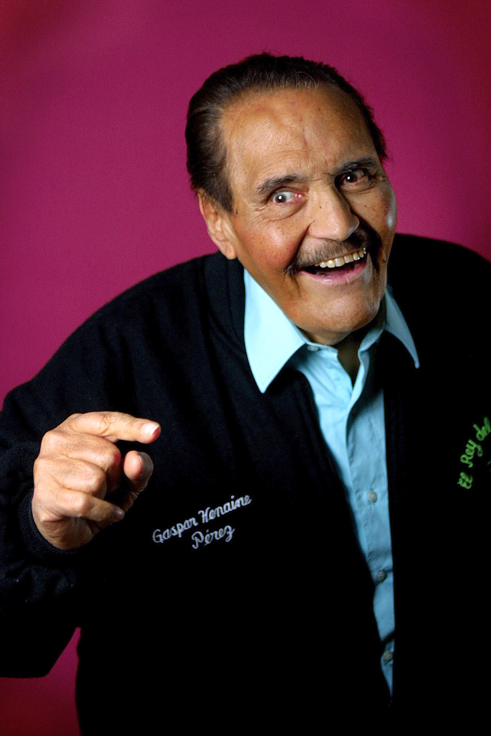 Conoce la lujosa casa de Gaspar Henaine ‘Capulina’: de su enorme jardín ...