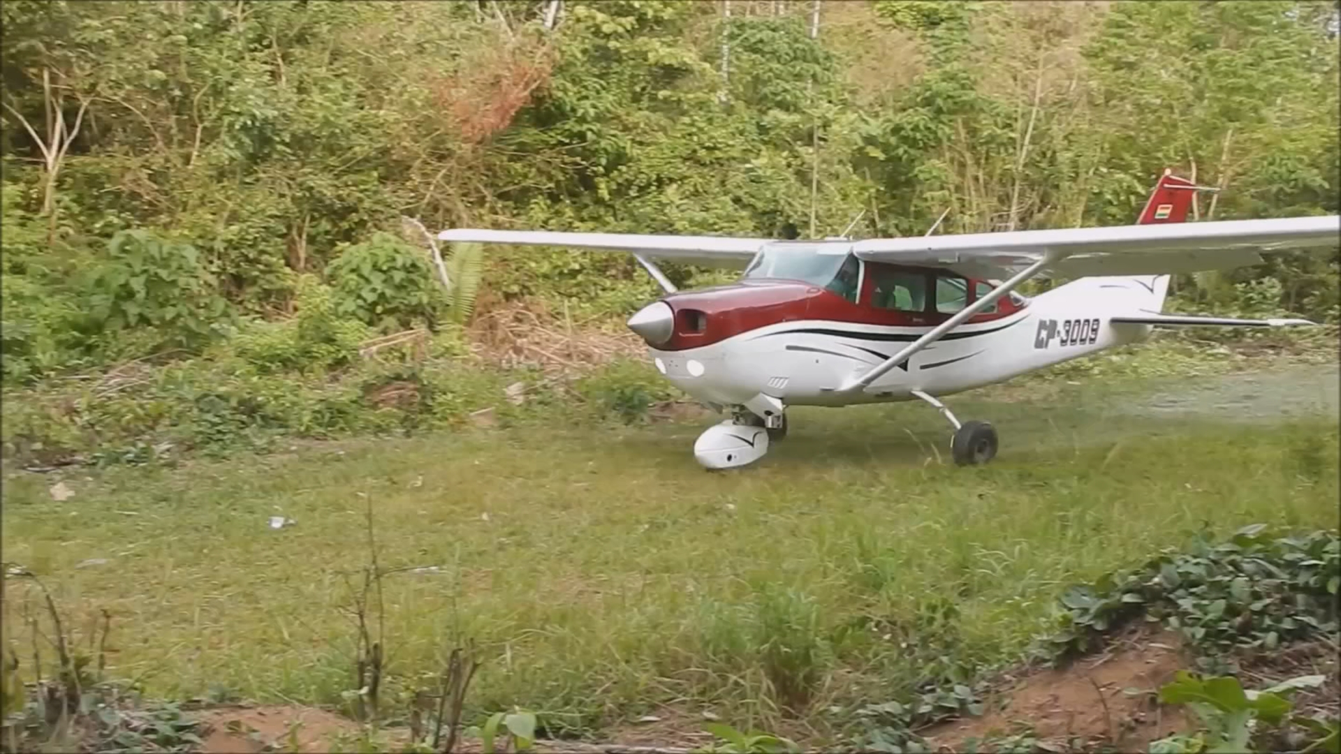 Un viaje inédito al mundo de la narcoaviación en América Latina - Los ...