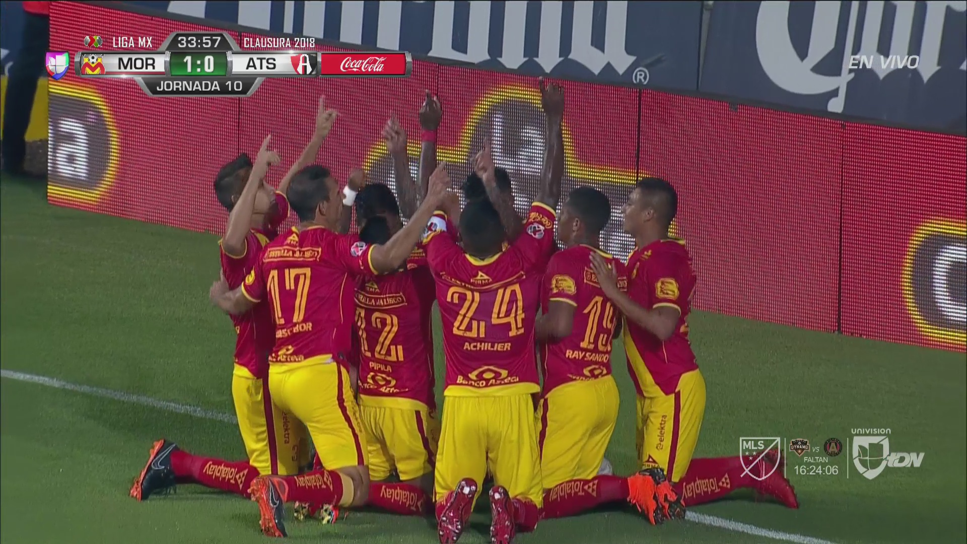 Rodrigo Millar marca ante grave error del portero de Atlas | Deportes ...