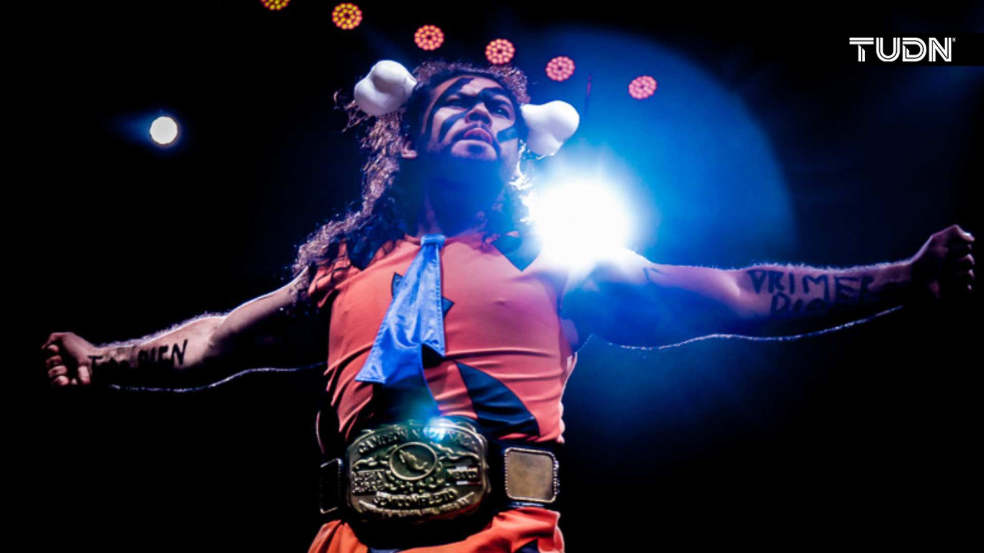 Cavernario y Gilbert imponen su ley en la Arena México | TUDN Deportes ...