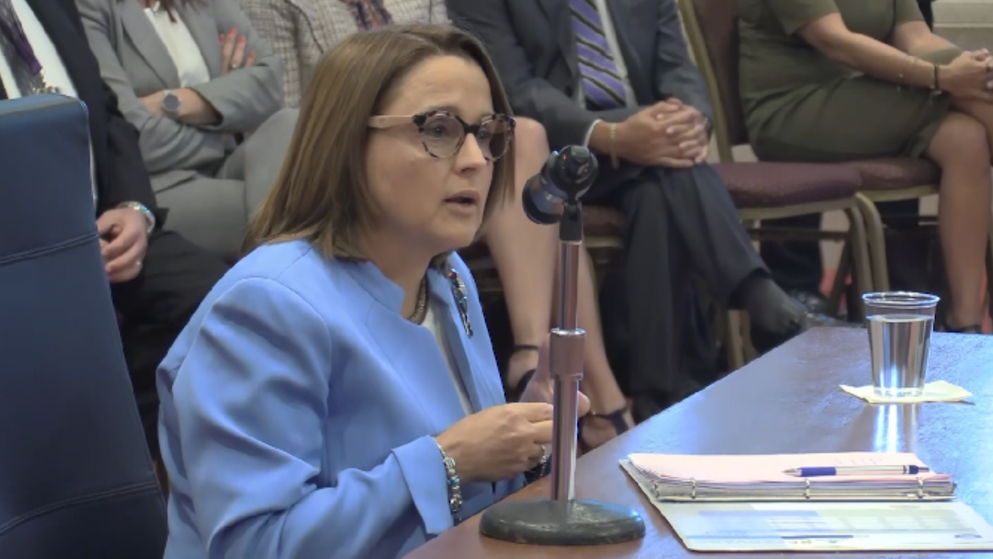 Justicia reacciona a resolución de OPFEI | Univision Puerto Rico WLII ...