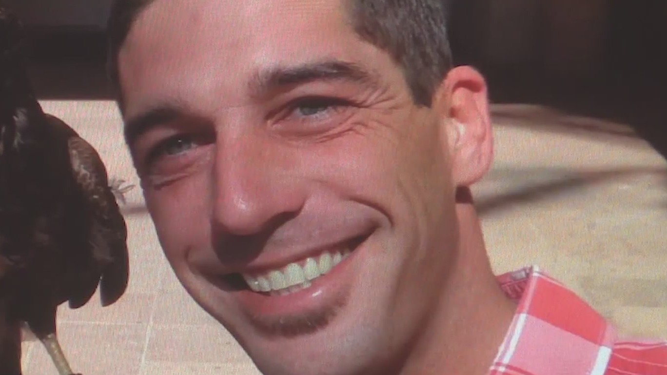 Familia de Dominic Daughtrey ofrece recompensa de 10,000 dólares por ...