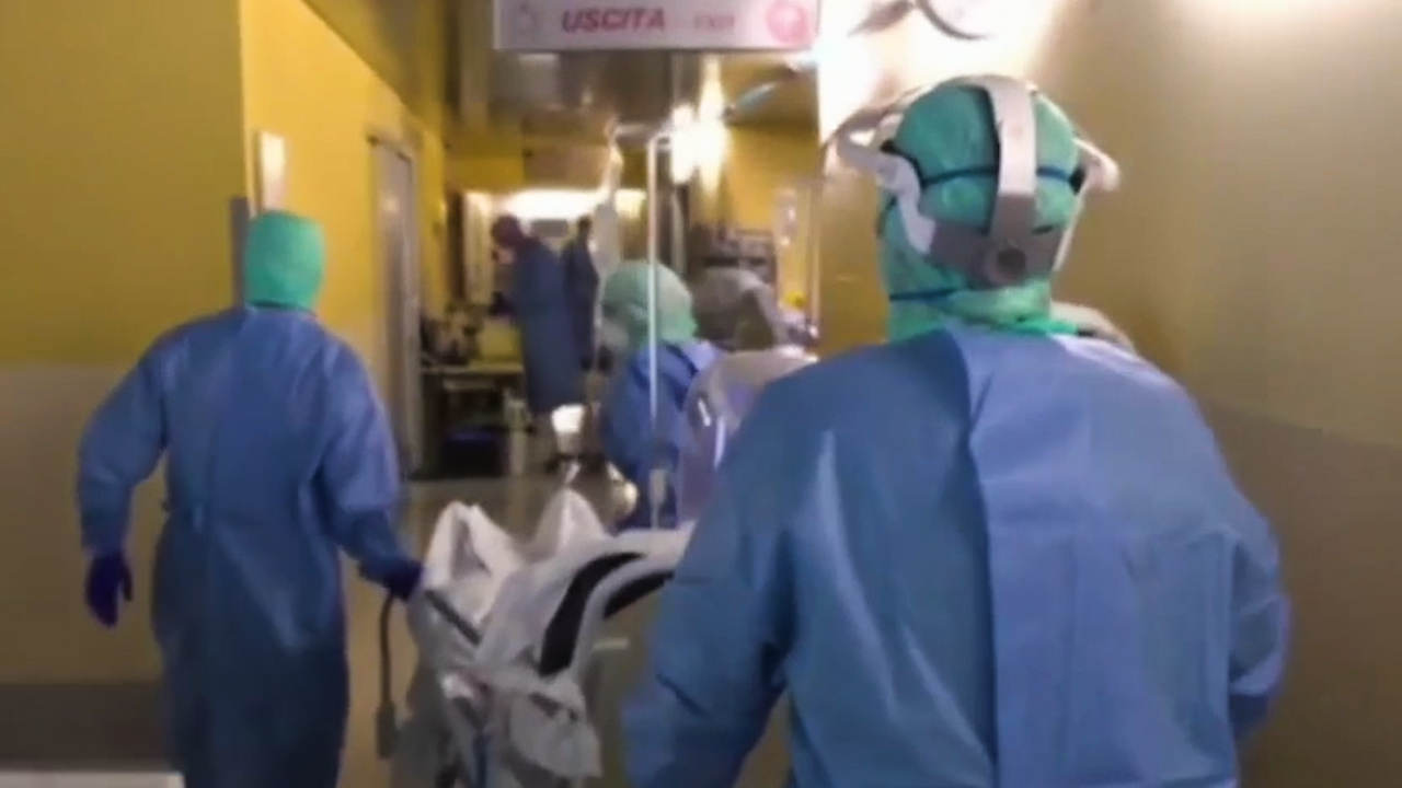 The US prepares for a second wave as confirmed cases surpass 2 million ...