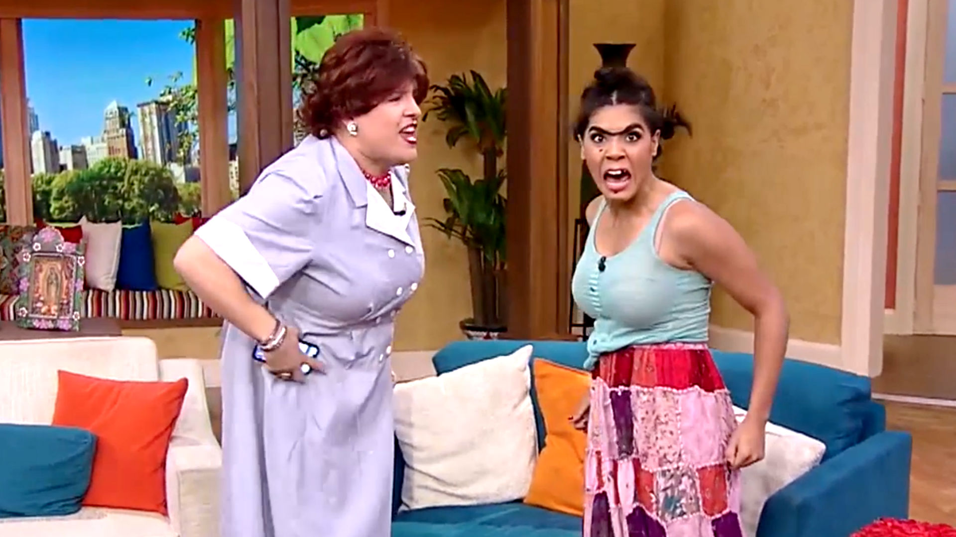 Meche versus Mela: así surgió este reto que veremos en el Teletón USA ...