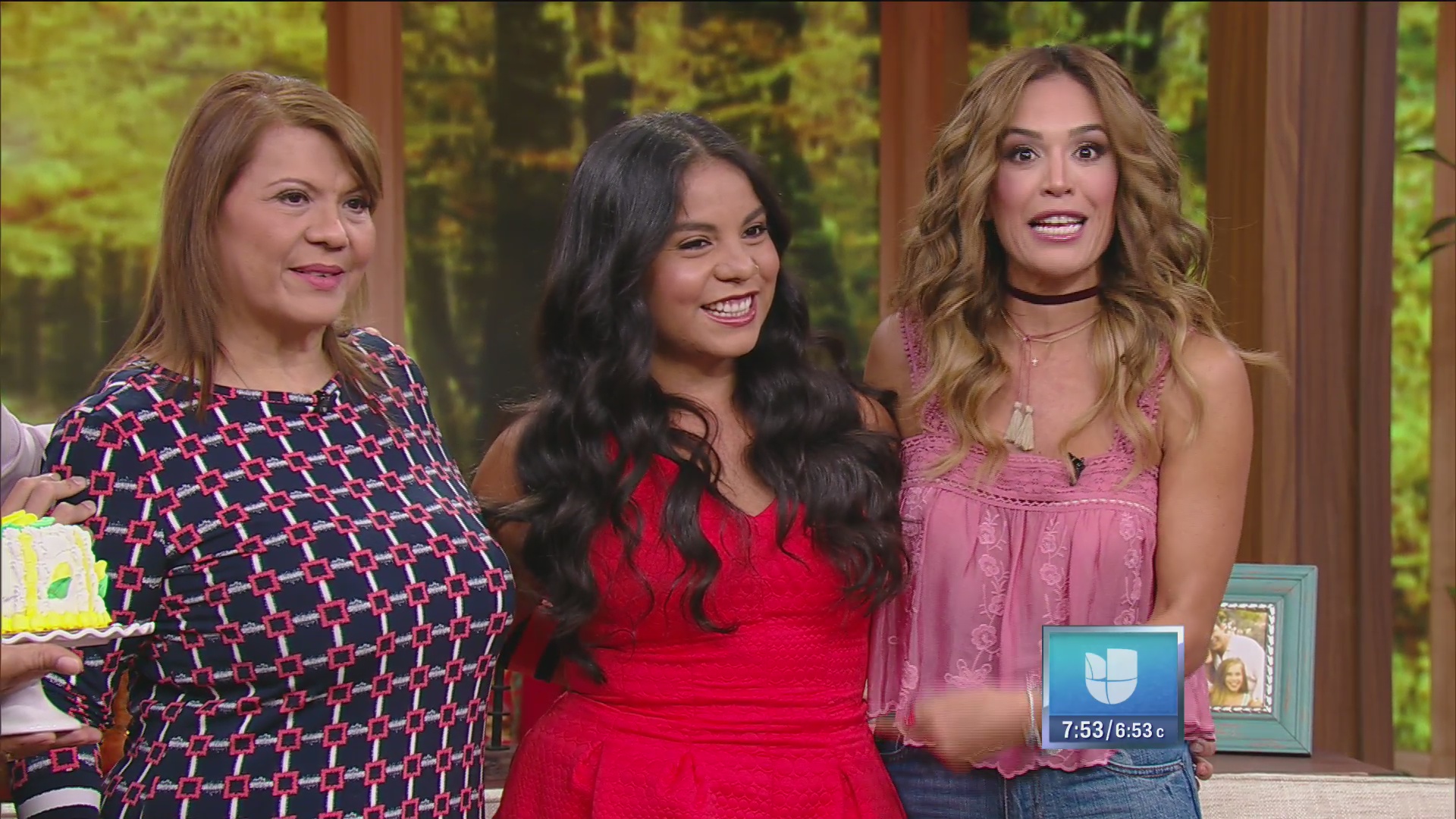 Michelle Centeno ayuda a los niños a través de la UNICEF | Shows ...