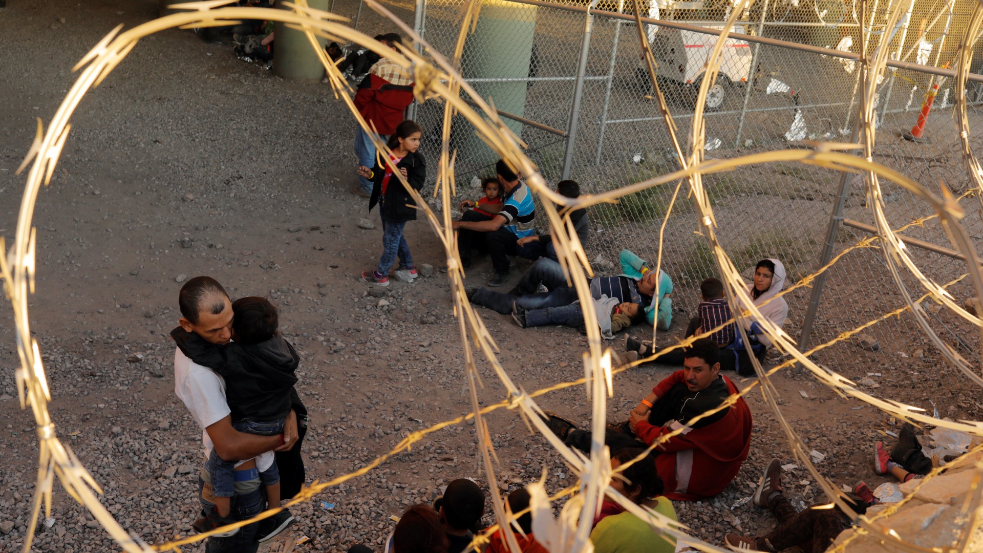 Comerciantes en la frontera están preocupados ante posible cierre ...