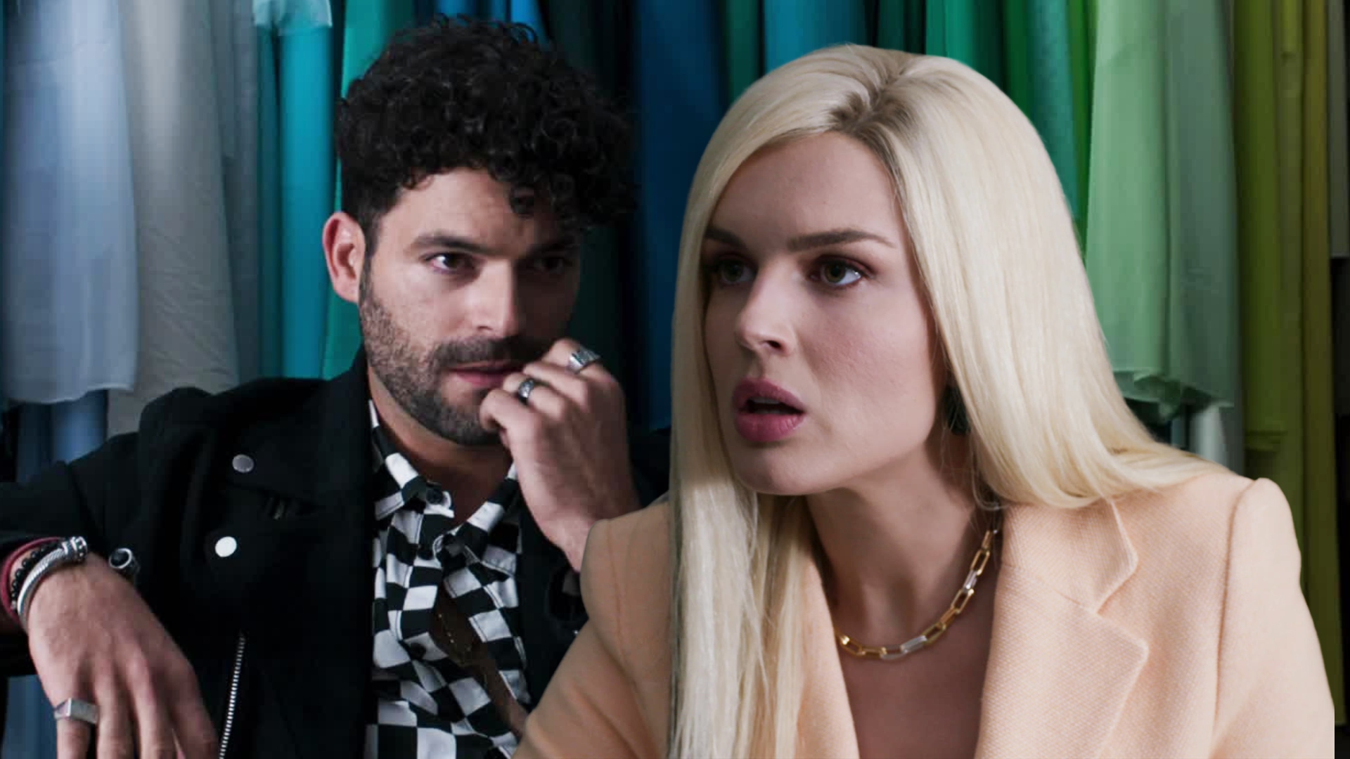 Paula no deja de ser chantajeada por su amante | La Madrastra | Novelas La Madrastra 2022 ...