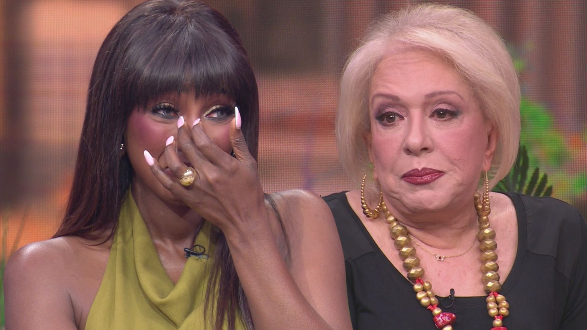 Amara y la Dra. Nancy lloran al hablar de lo duro que es ser madre ...