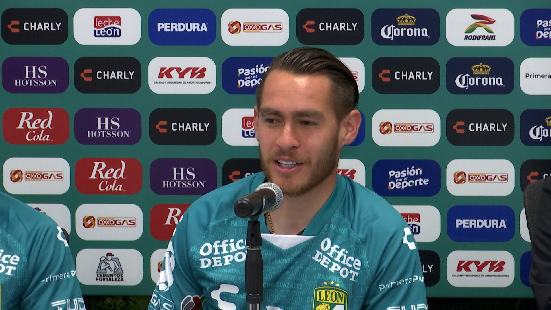 León presenta a refuerzos: Jesús Angulo pide ilusionarse con el título ...