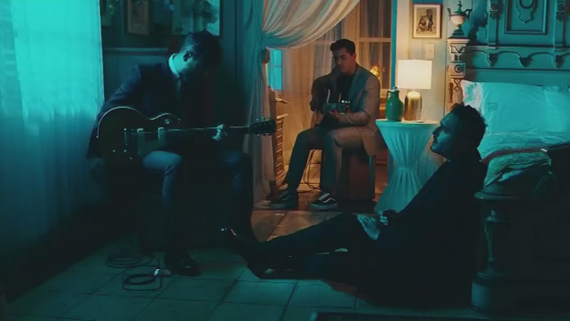 Estuvimos en exclusiva en la grabación del video musical del grupo ...