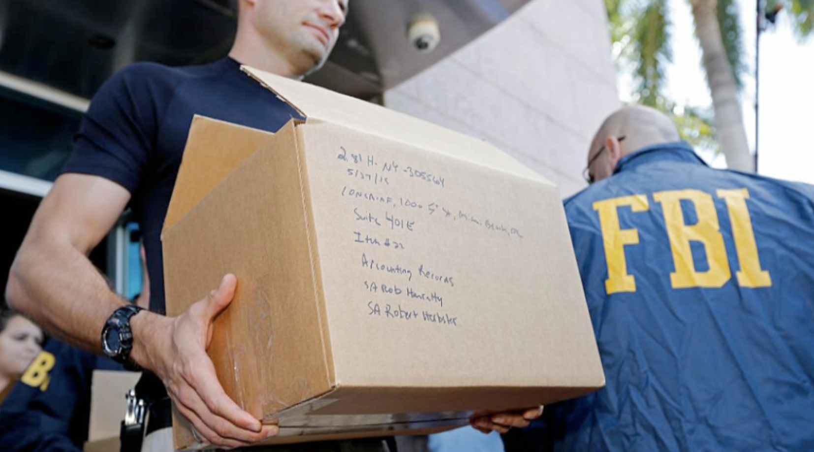 FBI realiza orden de allanamiento en Ponce | Univision Puerto Rico WLII ...