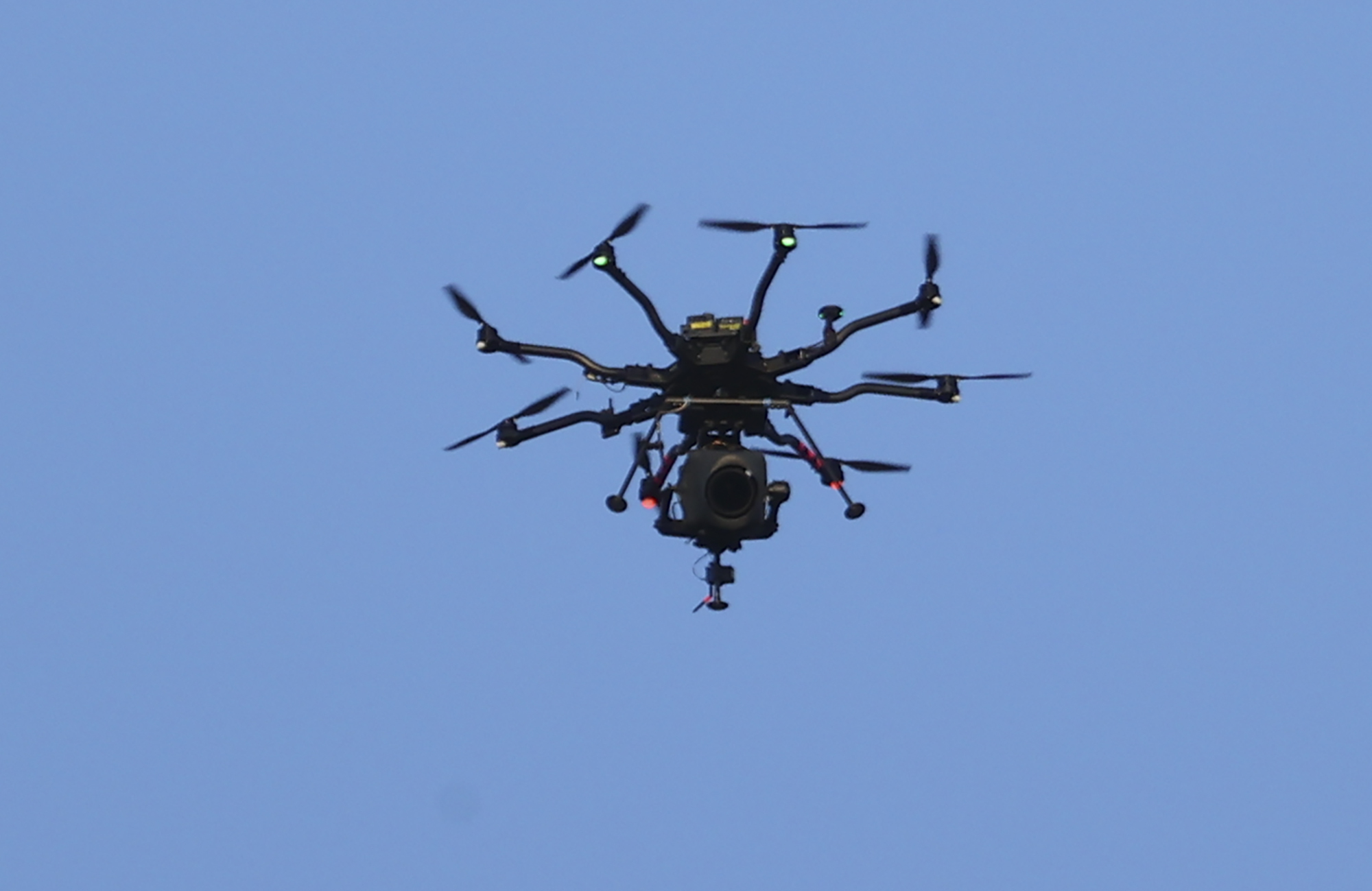 NFL utiizará drones y robot para desinfectar estadios | Deportes ...