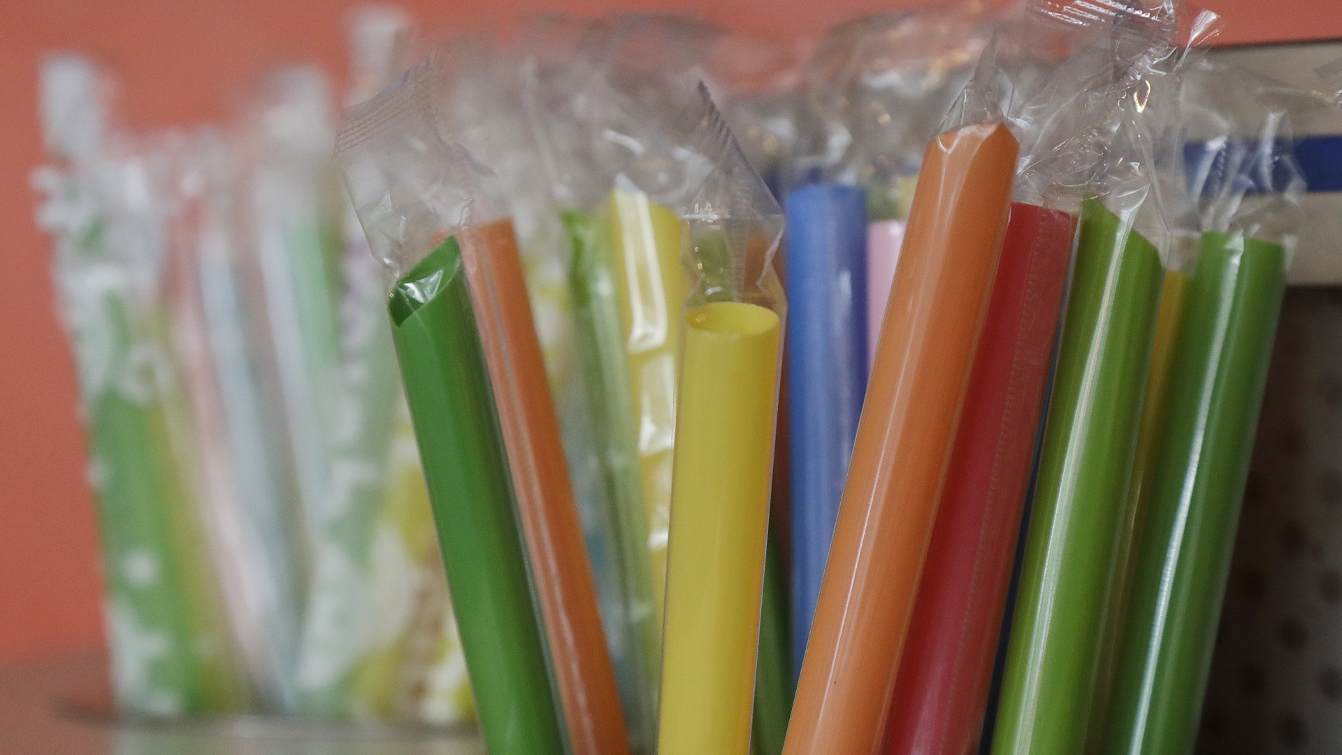 Restricción de popotes y venta de comida casera: así son las leyes que ...