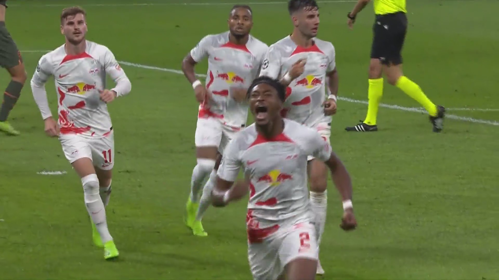 ¡Lo empató el RB Leipzig! Simakan puso el 1-1 ante el Shakhtar Donetsk ...