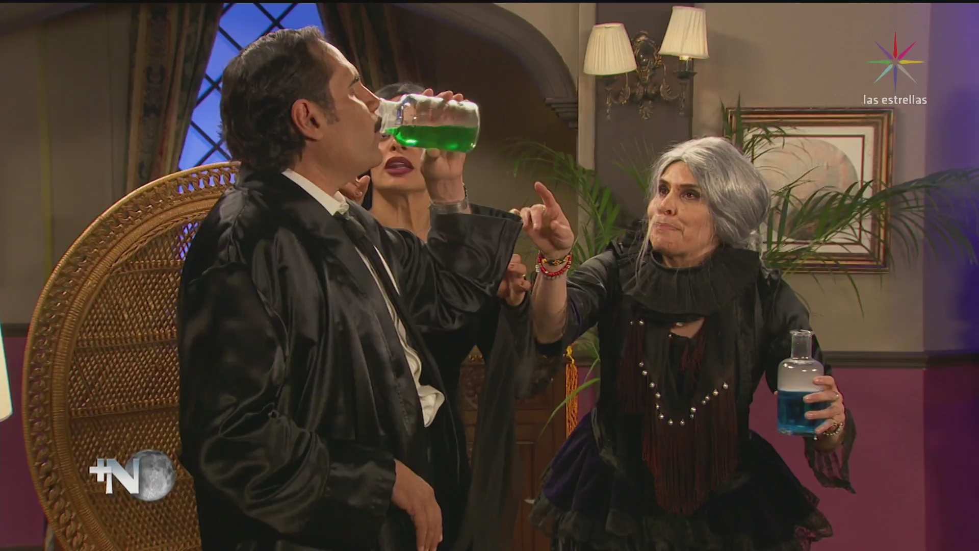 Los nacos Adams: Las pócimas de la abuela | Shows Más Noche | Las Estrellas