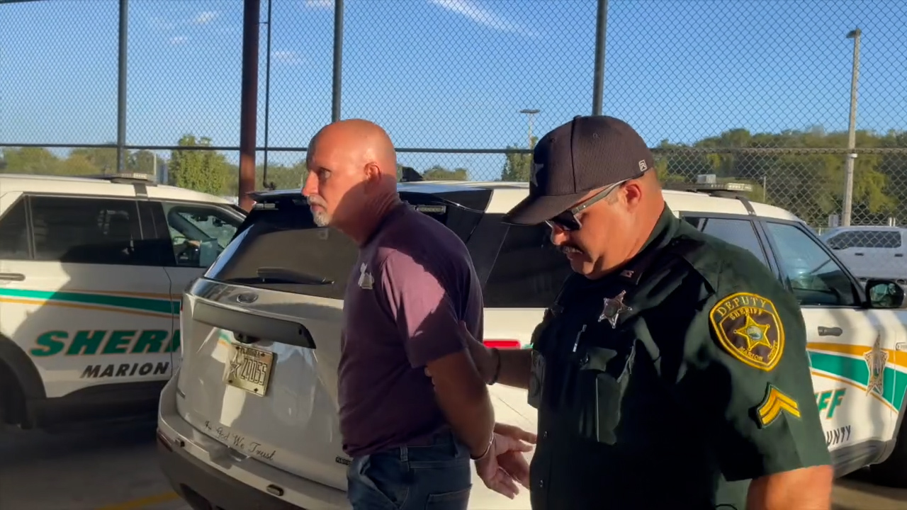 Acusan a Herbert Swilley de asesinar a su esposo Timothy Floyd Smith en ...