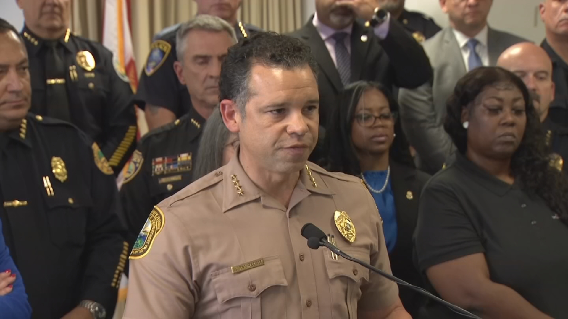 Director de policía de Miami-Dade, Freddy Ramírez, no se postulará para ...