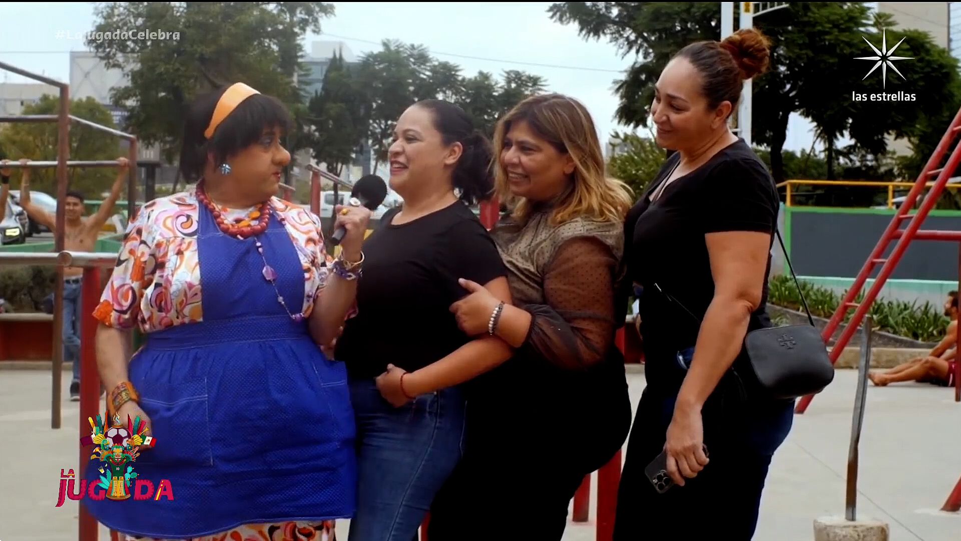 Doña Margara descubre en qué se fijan las mujeres al ver un futbolista ...
