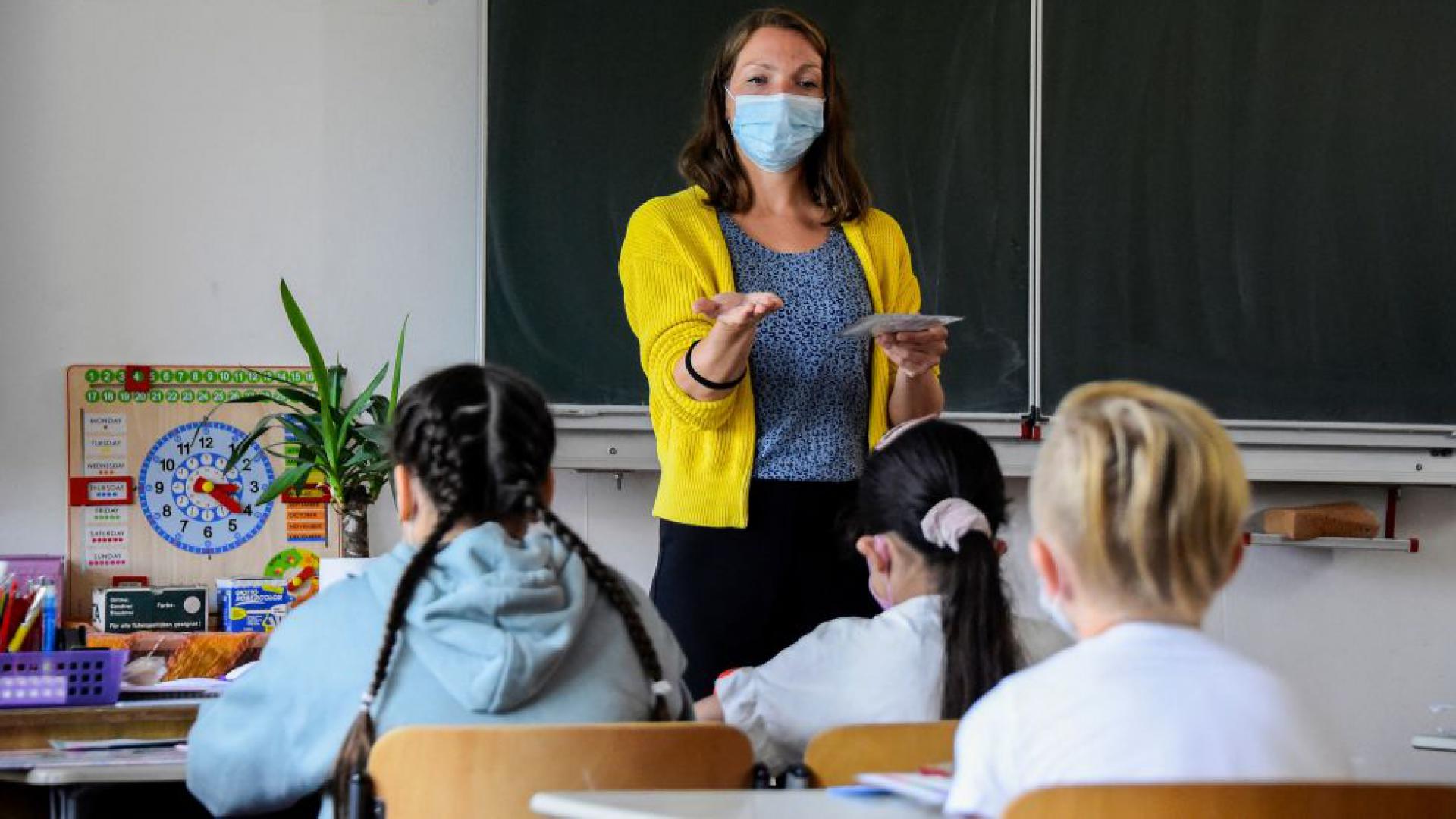 Cuáles son las visas que patrocinará Dallas ISD para maestros mexicanos ...