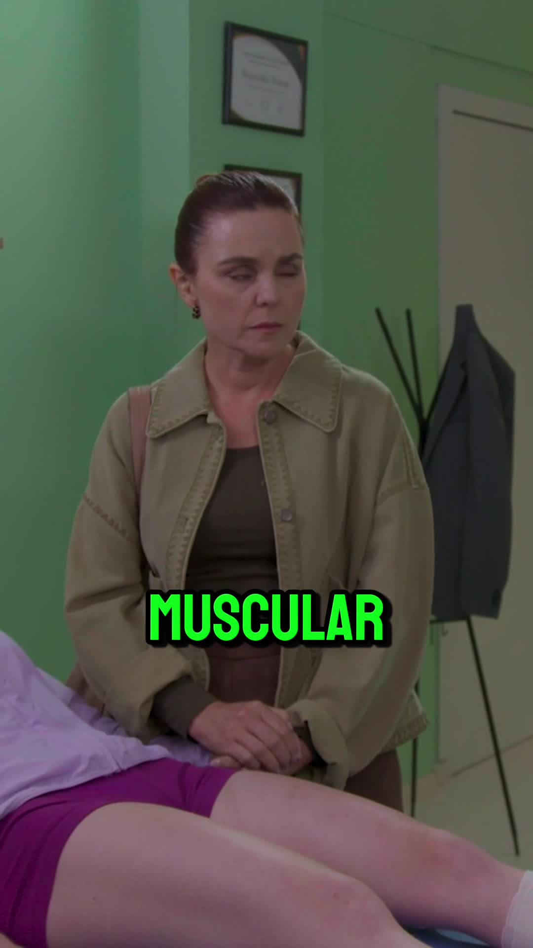 Le tienes que ganar a esa escuincla babosa | Series La Rosa de ...