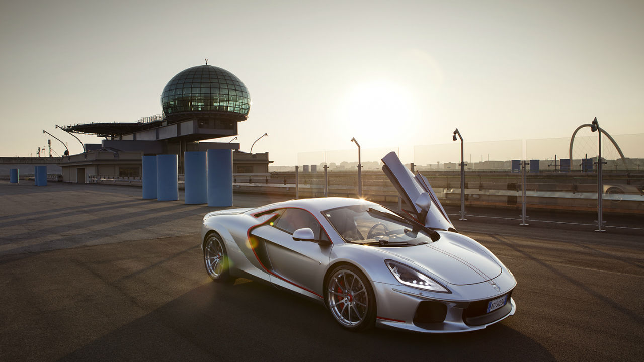 ATS GT, 650 hp para competir contra Ferrari | A Bordo | Univision