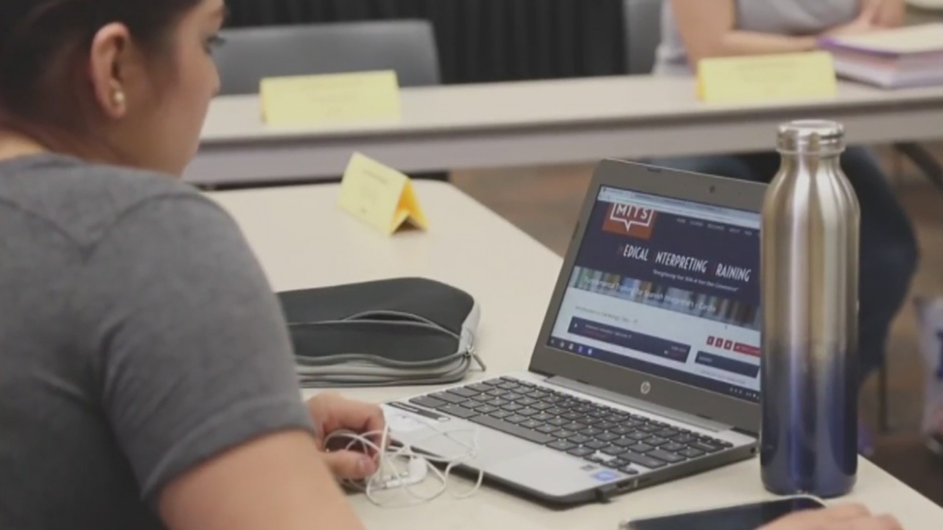 Lanzan un programa de certificación para interprete médico en Houston ...