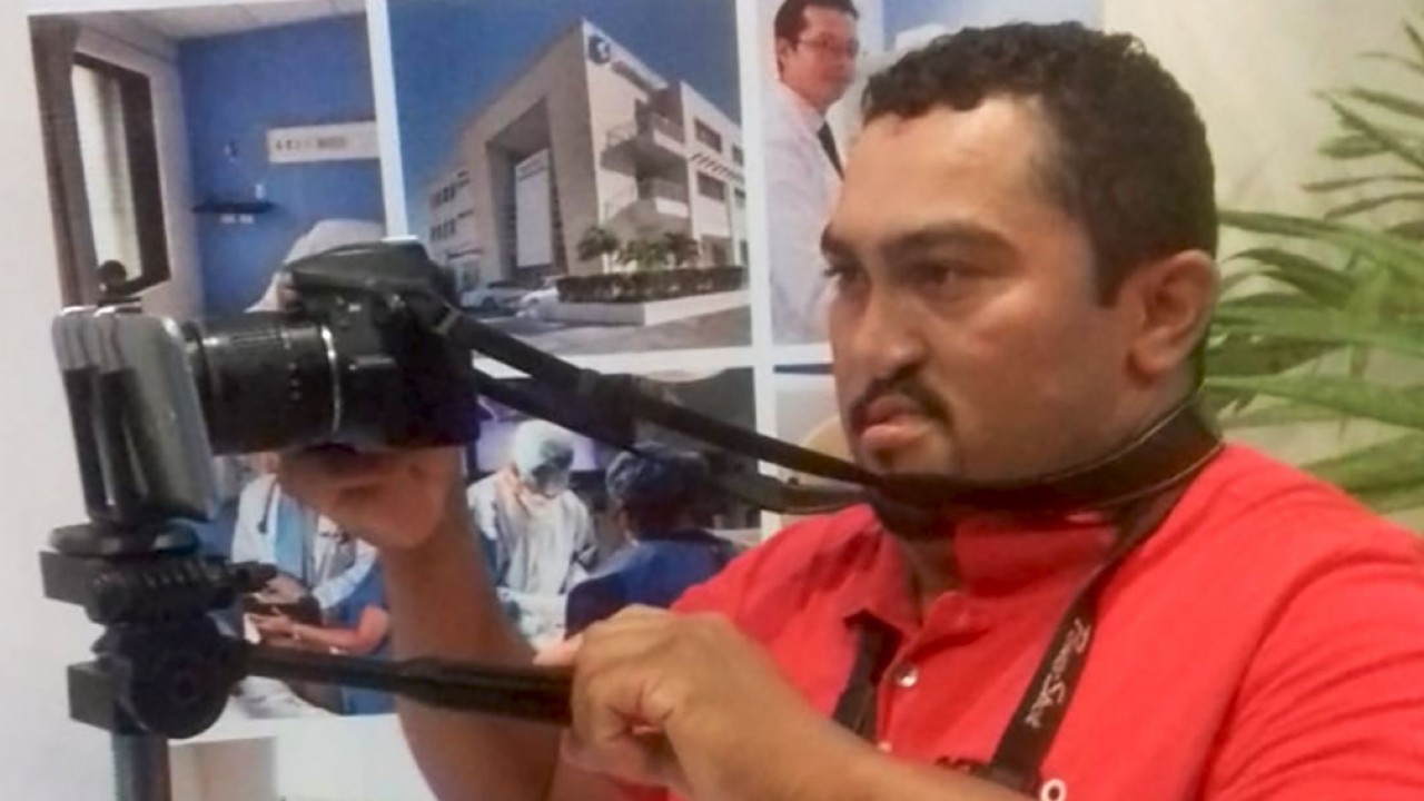 EXCLUSIVE: Reporter murdered in Mexico | Univision News | Univision