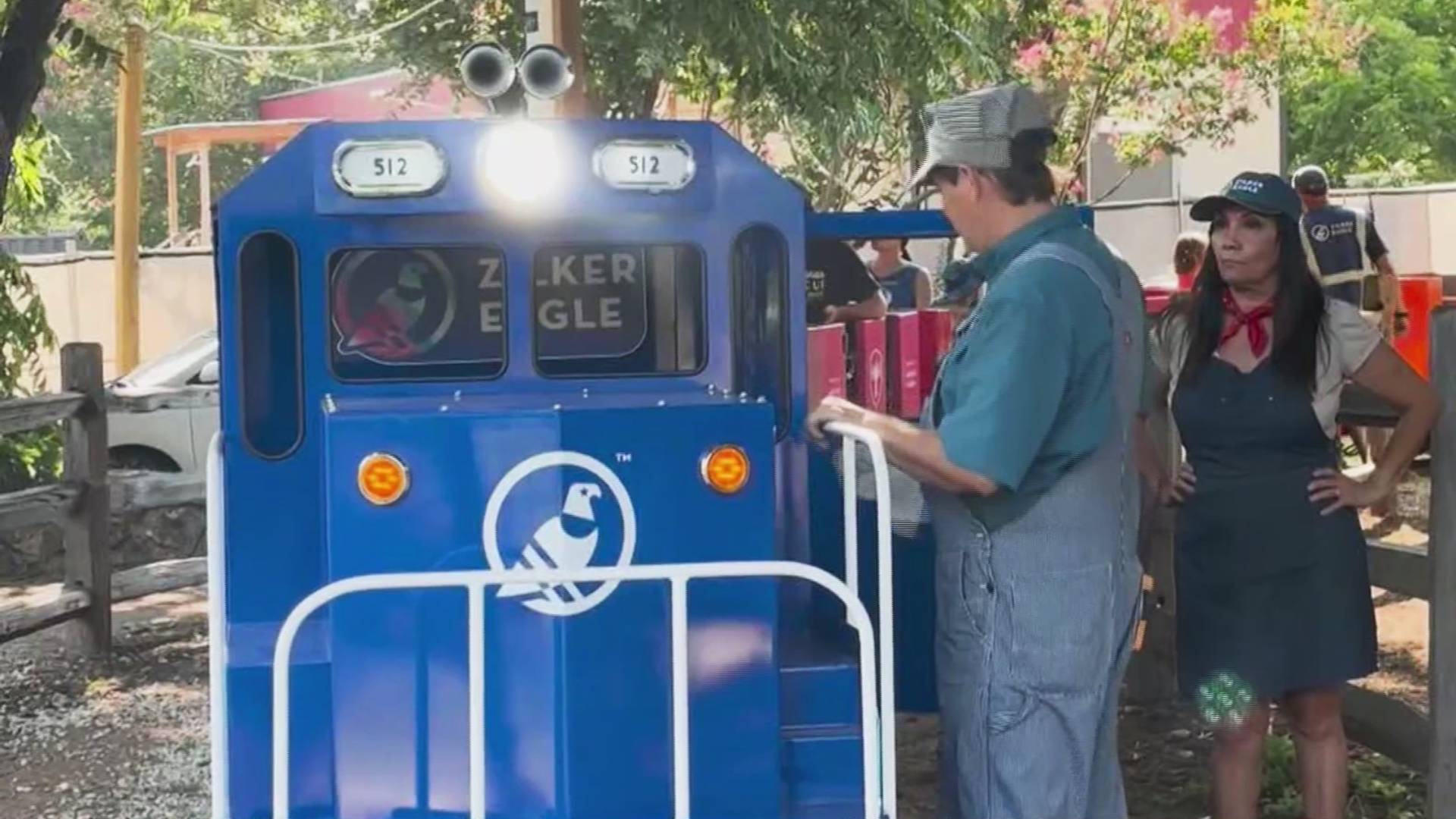Celebran inauguración de este mini tren que regresa al Zilker Park de ...