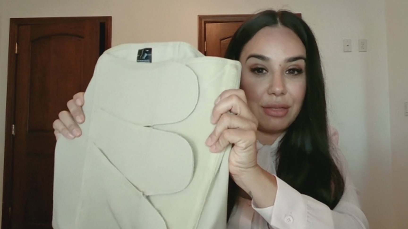 Una emprendedora hispana crea Mity phases, fajas posparto diseñadas ...