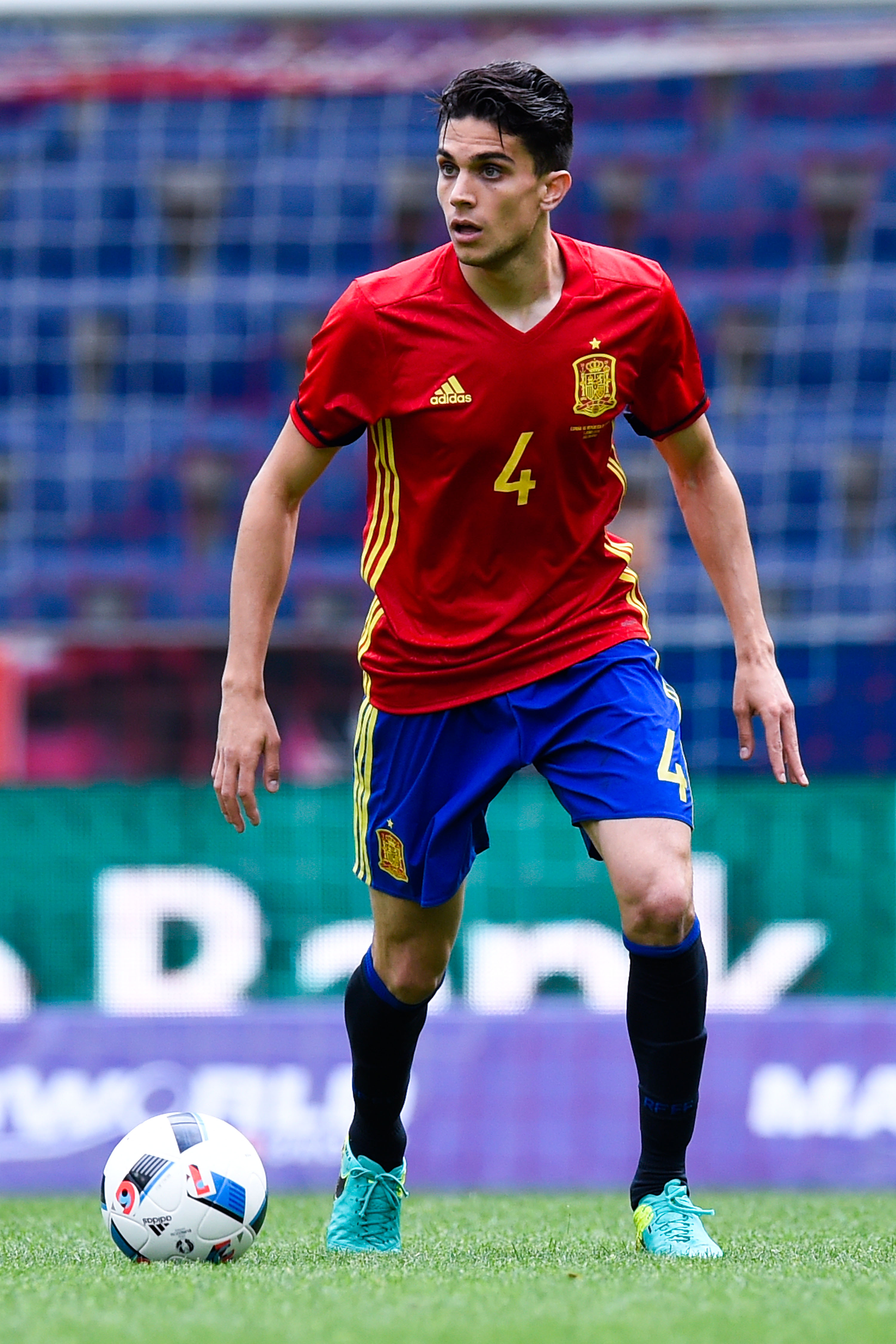 Marc Bartra firma con el Borussia Dortmund hasta 2020 | Deportes Futbol ...