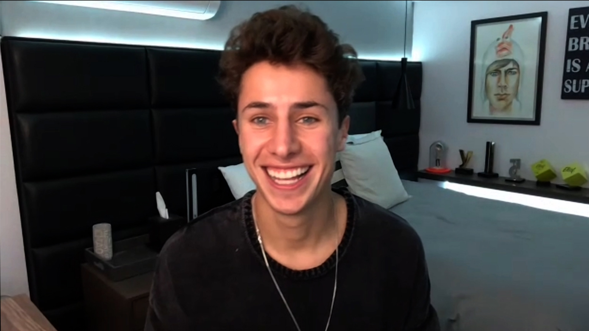 Juanpa Zurita, uno de los influencers más importantes de México trae su ...