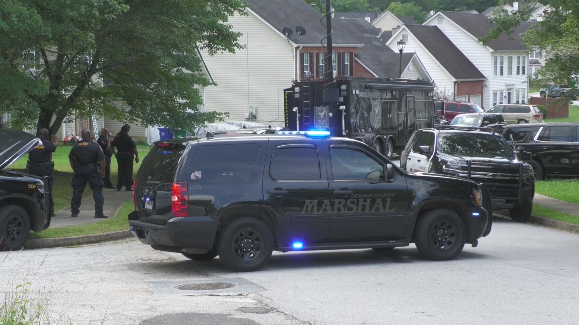 Discución finaliza con una persona muerta por herida de bala | Video ...