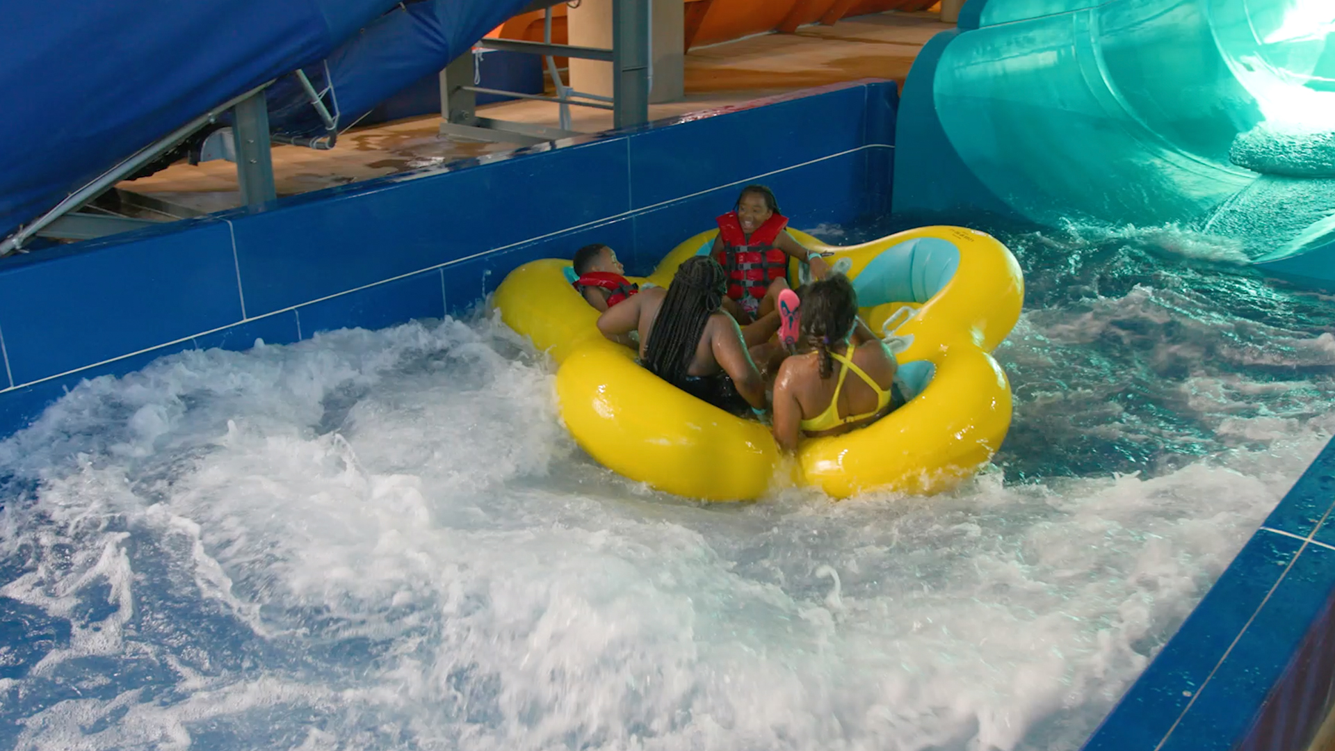 Llega a Houston el parque acuático bajo techo 'Great Wolf Lodge': lo ...