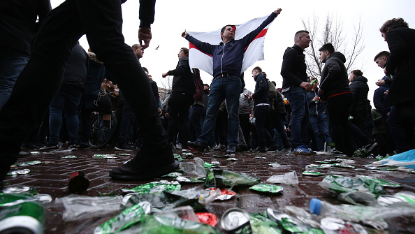 ¡Alerta ultra!: más de 100 'hooligans' ingleses fueron detenidos por ...