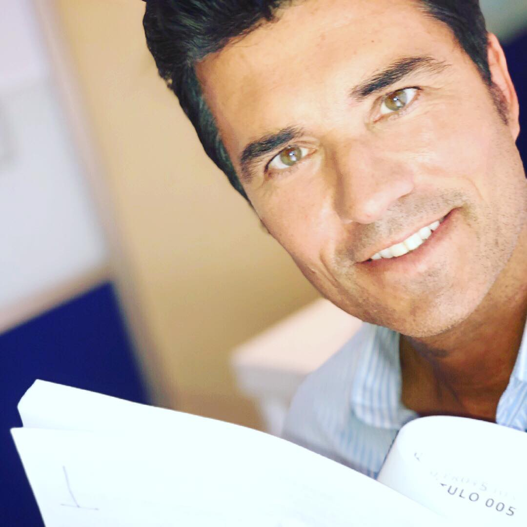 Diego Olivera, un consagrado actor de telenovelas | Las Estrellas Home ...