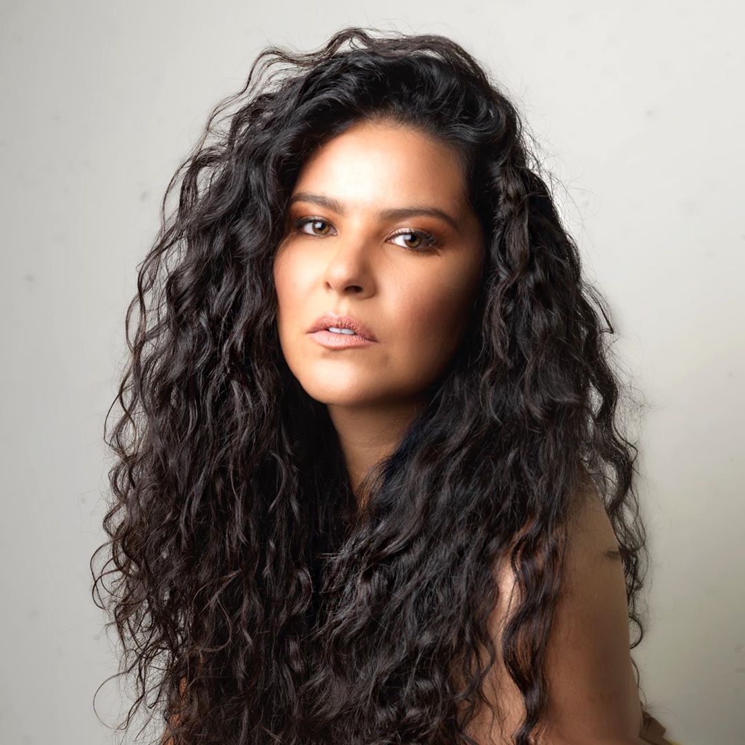 Litzy Renueva Sus Canciones Noventeras Y Sorprende Con Concierto Online