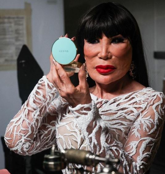 Lyn May estrena video de su canción "La Loba" | Shows Noticias ...