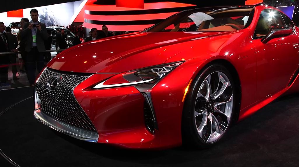 Detroit 2016: Lexus LC500 2017 | A Bordo | Univision