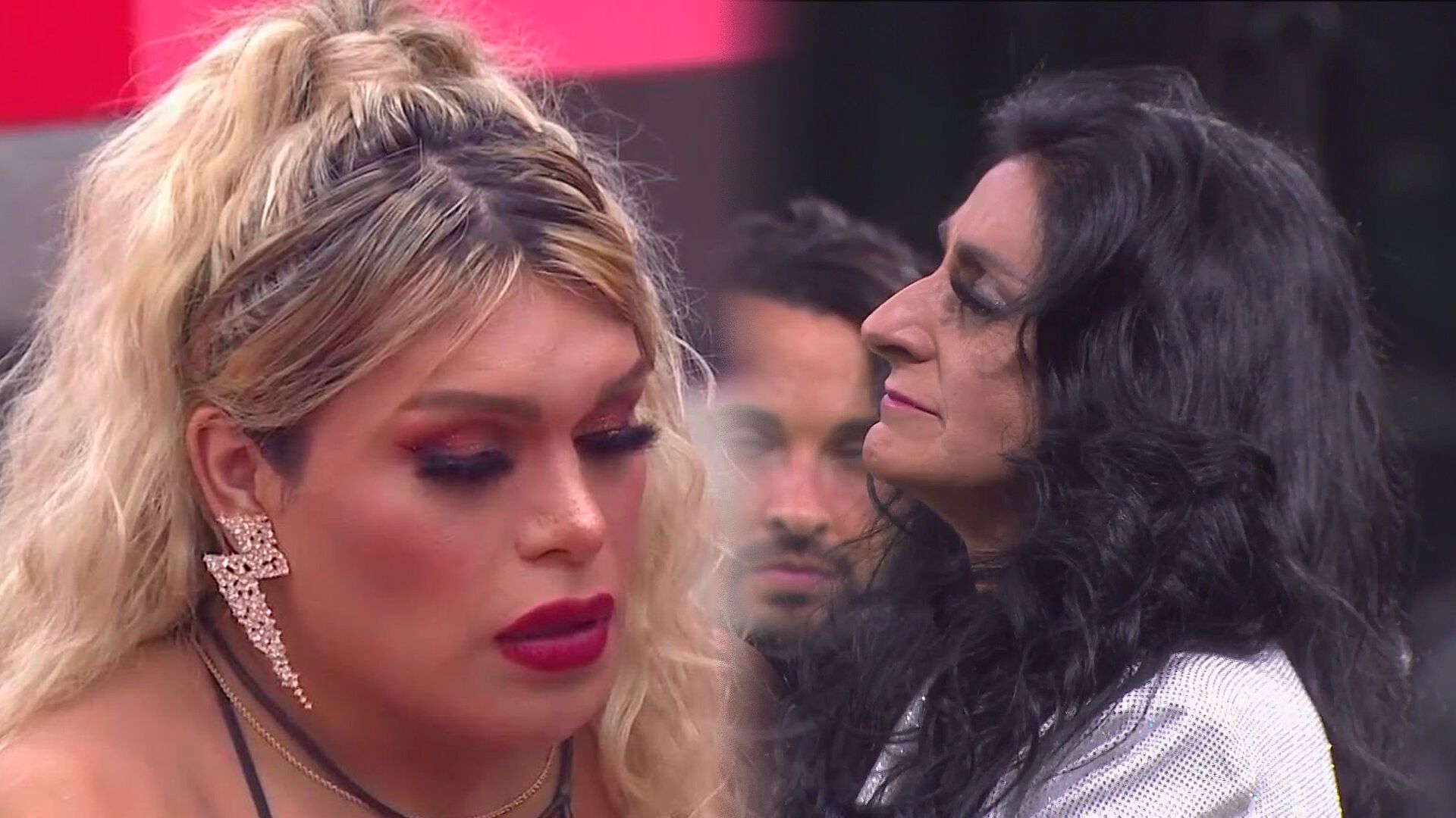 Wendy consuela a Bárbara después del posicionamiento en La Casa de Los ...