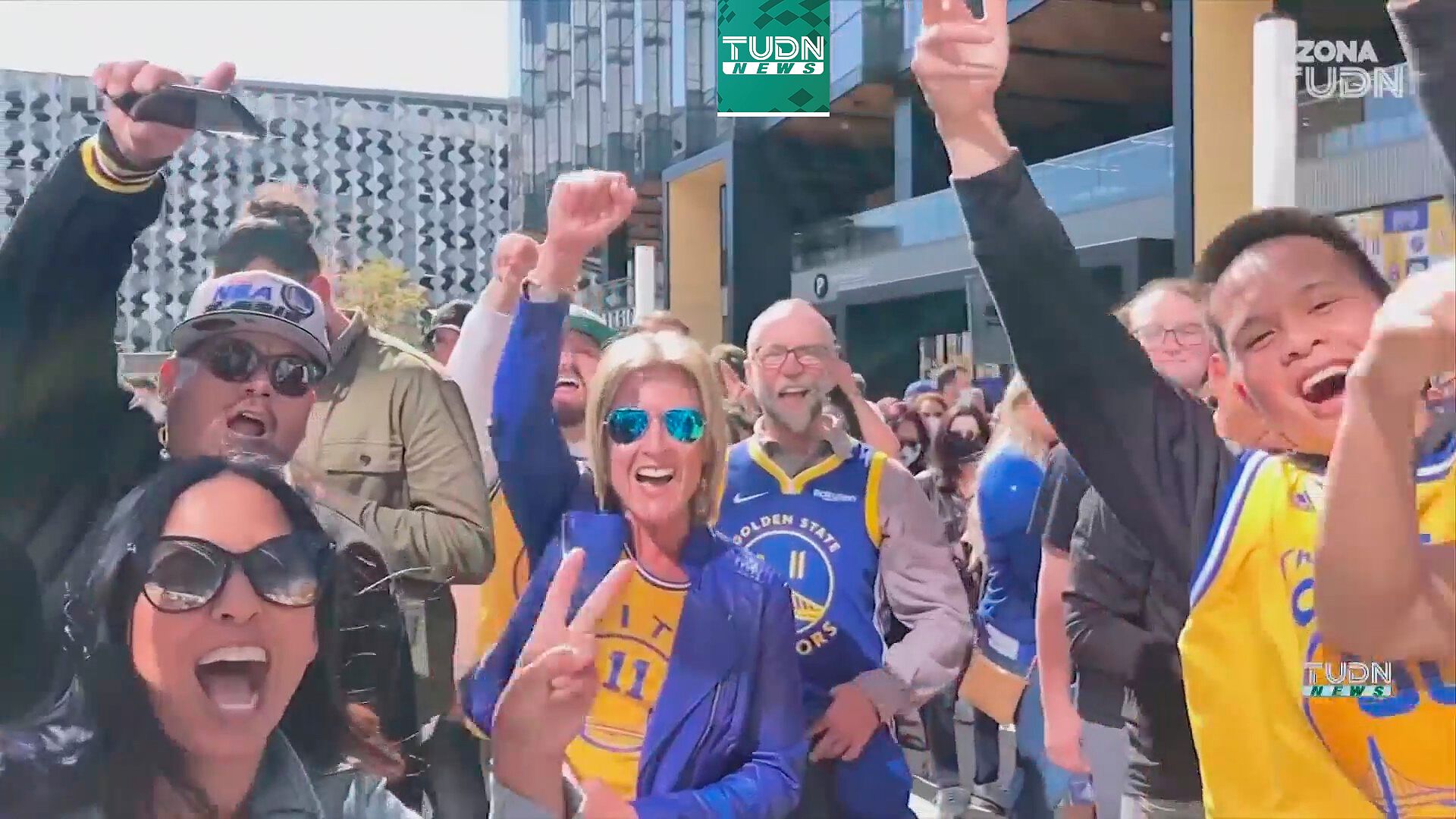 La Warriormanía se tomó el Chase Center en la final de la NBA ...