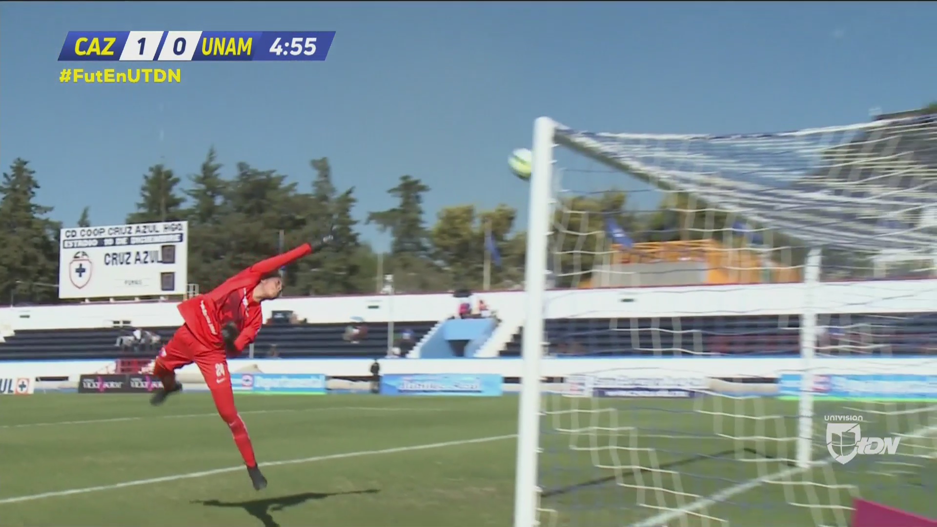 ¡Golazo! Disparo perfecto desde fuera del área y Cruz Azul está ganando ...